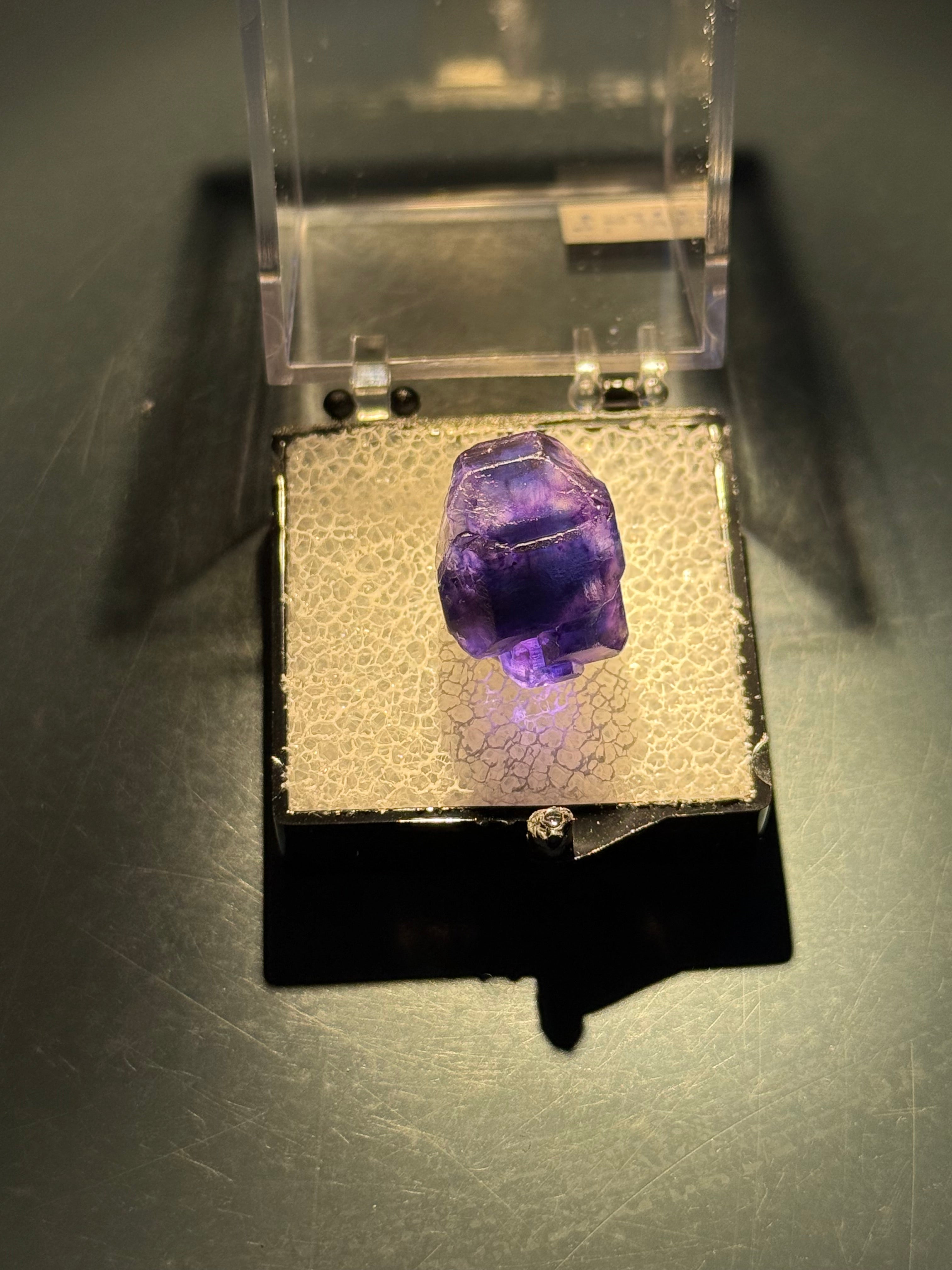 Fluorite (color change), Mandinga Mine, Laguna Brava, Loboy District ...